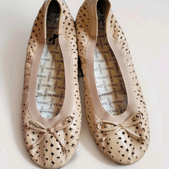 Vionic | Shoes | Vionic Slipon Laser Cut Eyelet Leather Ballet Flats ...